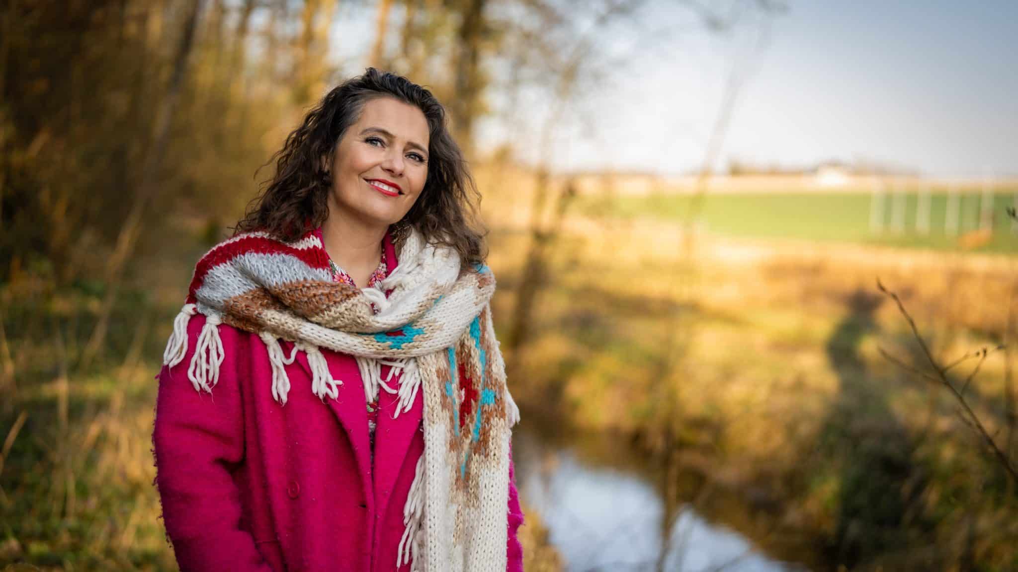 Gooische Vrouwen-déjà vu in Winter vol Liefde: Claudia of Anouk ...